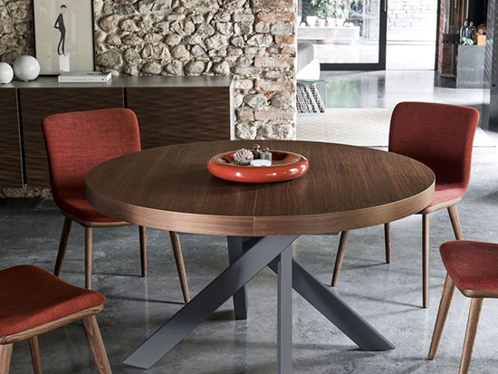 Table ronde extensible design noyer Calligaris Tivoli Meubles Bouchiquet